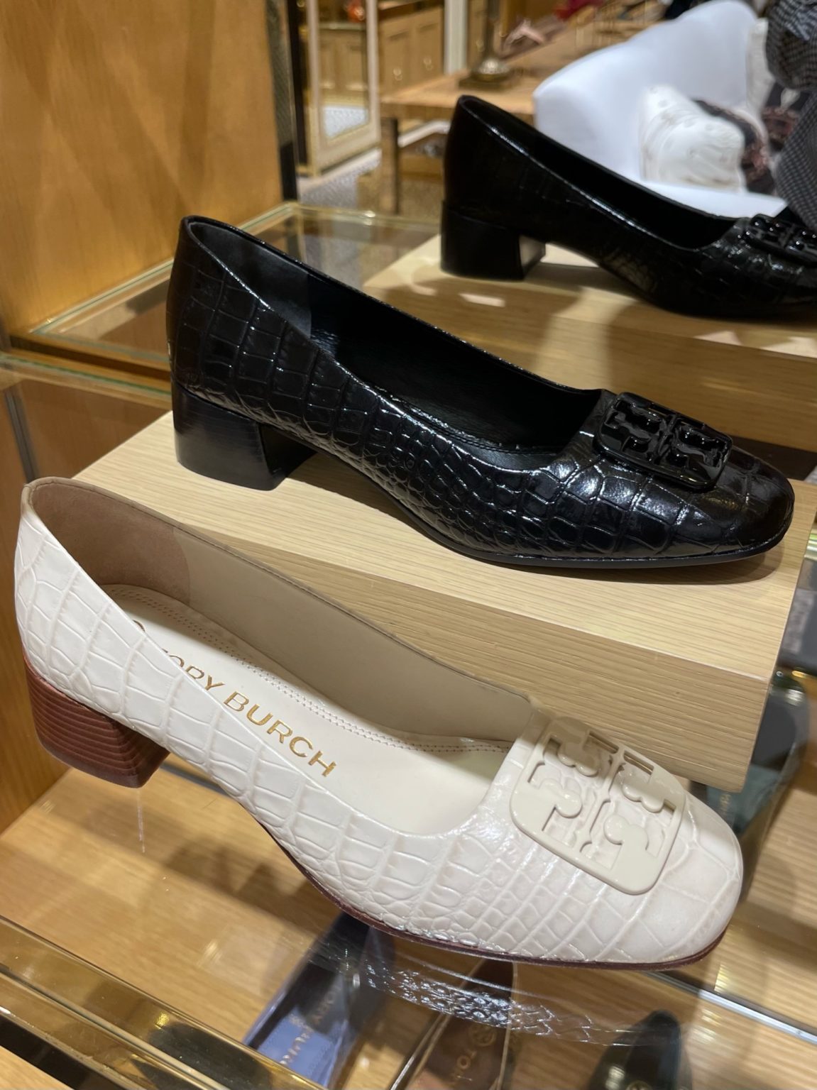 Tory Burch Spring Event 2022 Is Live! - The Double Take Girls